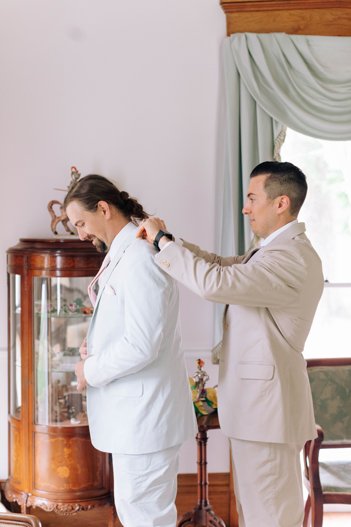 Uniquely Vintage Green Prairie Sod Farms Wedding | Junebug Weddings
