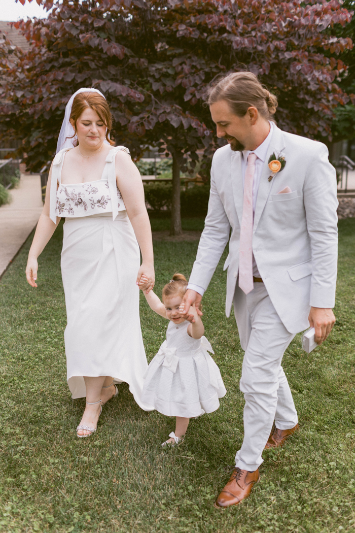 Uniquely Vintage Green Prairie Sod Farms Wedding | Junebug Weddings