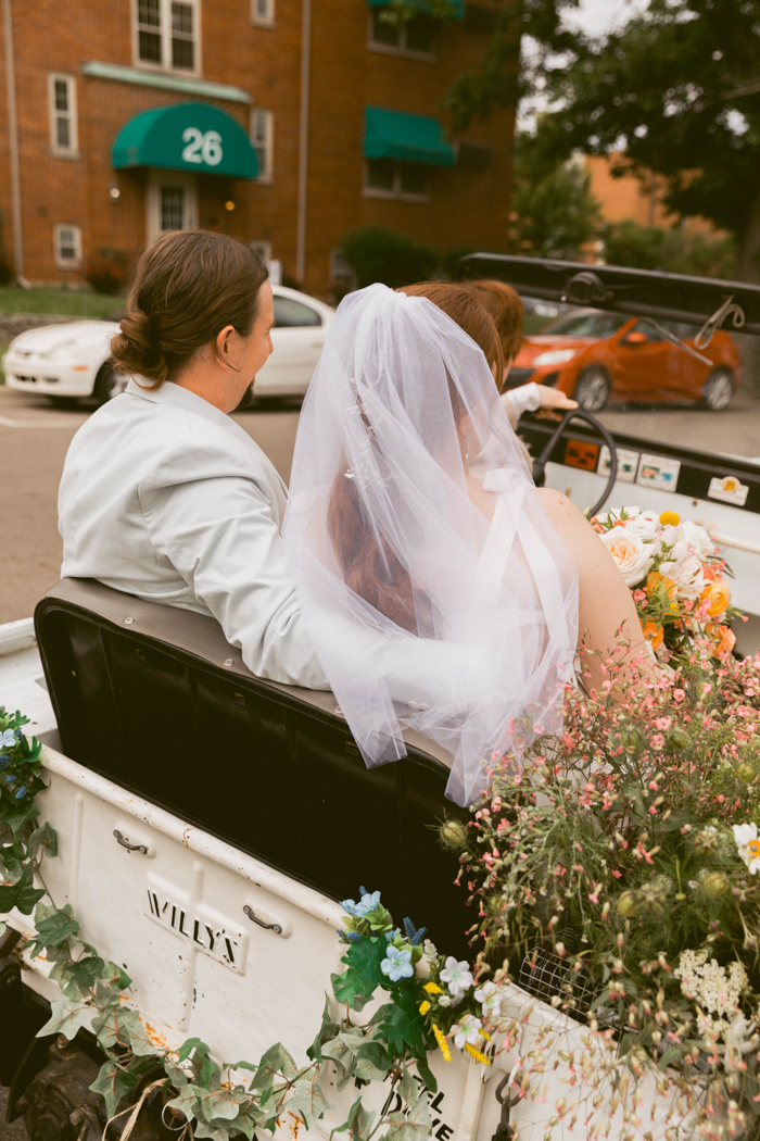 Uniquely Vintage Green Prairie Sod Farms Wedding | Junebug Weddings