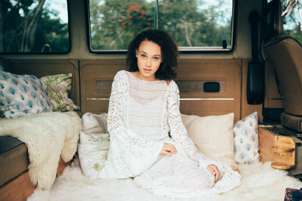 Bohemian Bridal Style Featuring Joelle Perry | Junebug Weddings