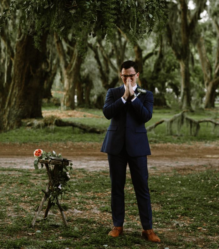 40 Emotional Groom Photos That Will Get You Right in the Feels ...