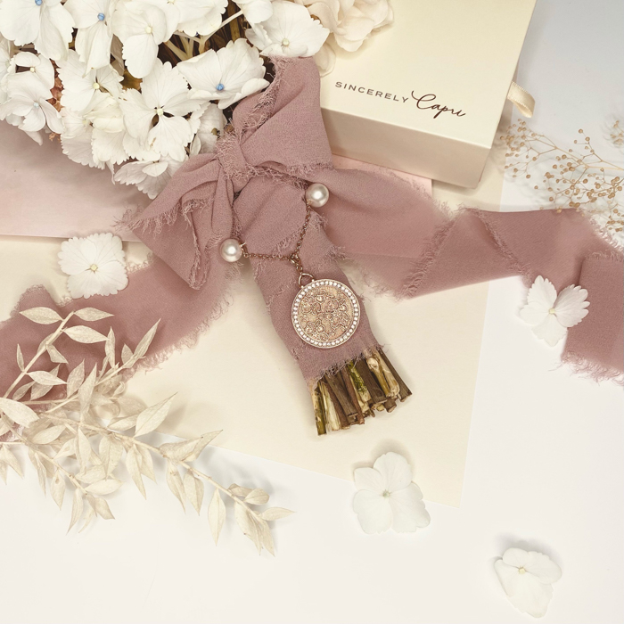 Wedding Bouquet Lockets: The Perfect Gift for Brides | Junebug Weddings