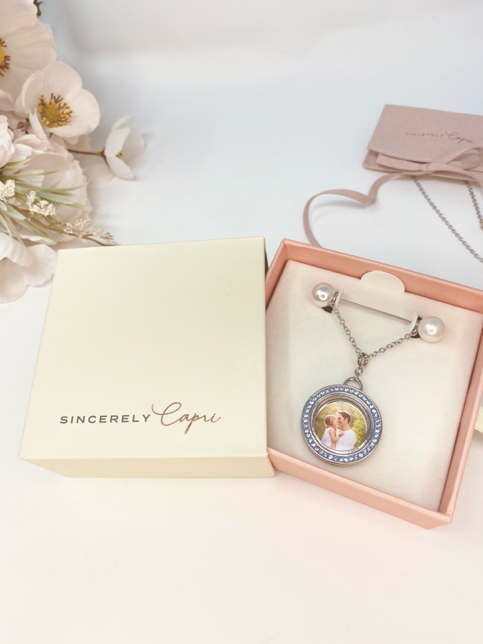 Wedding Bouquet Lockets: The Perfect Gift for Brides | Junebug Weddings